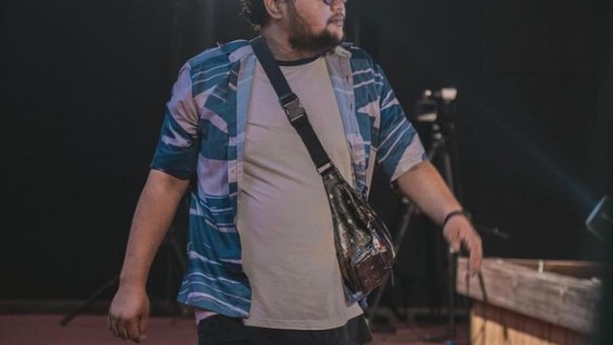 Komika Fico Fachriza Ramaikan Turnamen Bulu Tangkis, Siap Kalahkan Lawan