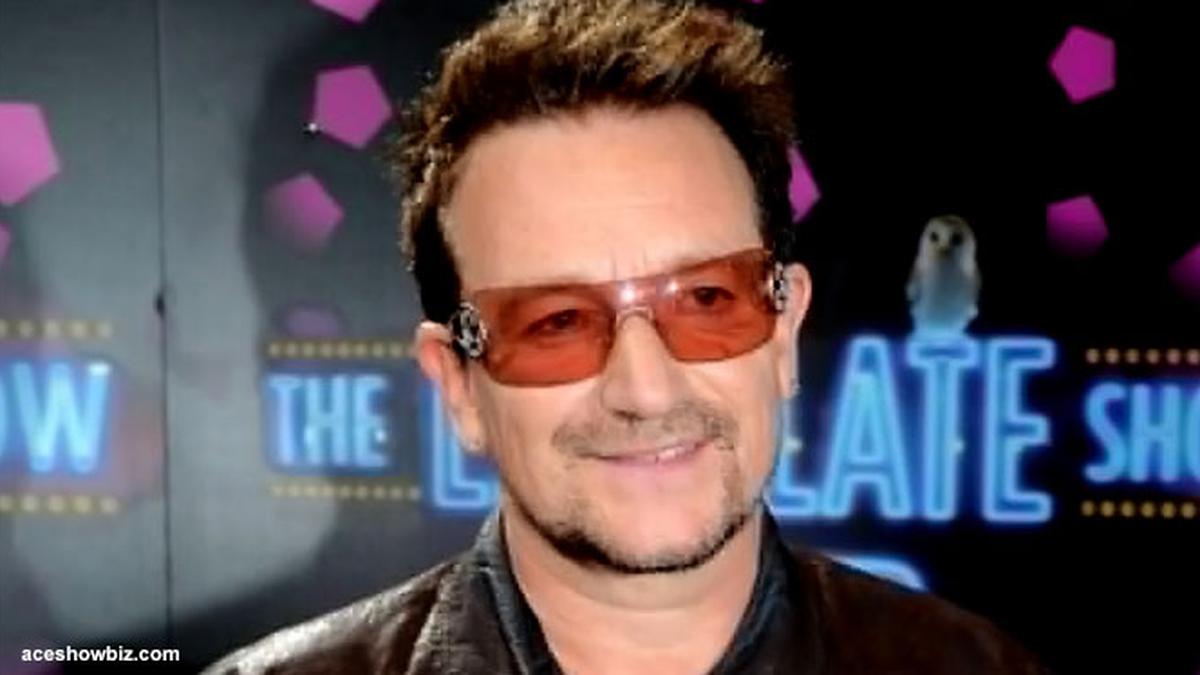 Bono Dapat Penghargaan Musik Tertinggi dari Prancis - ShowBiz Liputan6.com