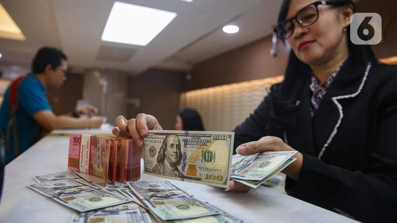 Dolar AS Hari Ini Kembali Perkasa, Rupiah Diprediksi Melemah ke Rp 16.680 per USD - Bisnis ...