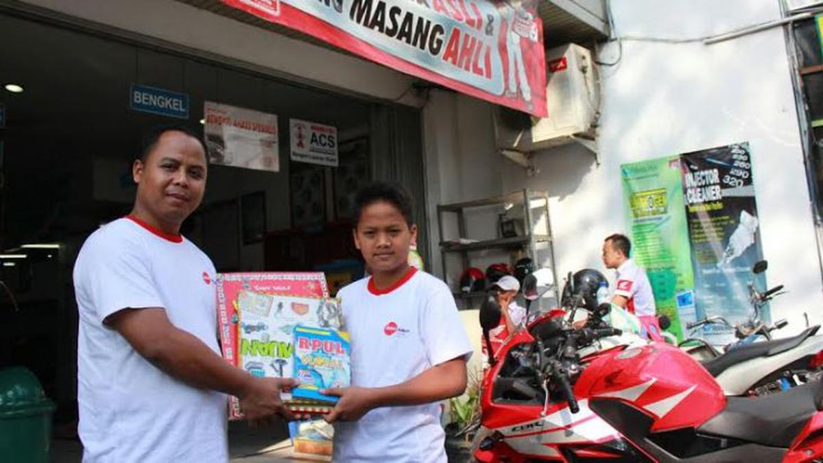 Begini Cara Honda Jabar Peringati Hari Buku Nasional - Otomotif Liputan6.com