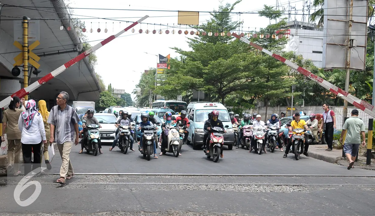 Kemenhub Minta 19 Perlintasan Sebidang di Jakarta Ditutup - Foto Liputan6.com