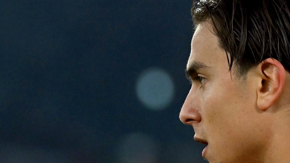 Paulo Dybala Jalani Operasi Lutut, Terancam Absen Lama dan Masa ...