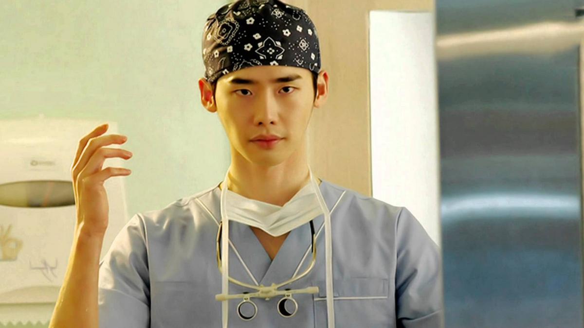 Lee Jong Suk Ikut Arus Main Drama Bertema Dokter Yang Jadi Tren Showbiz