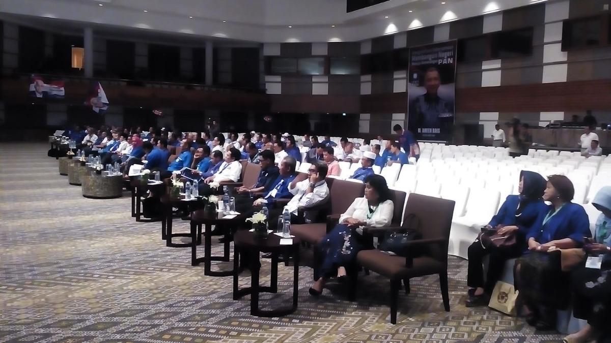Hatta Rajasa Kalah, Suasana Kongres PAN Sepi - News Liputan6.com