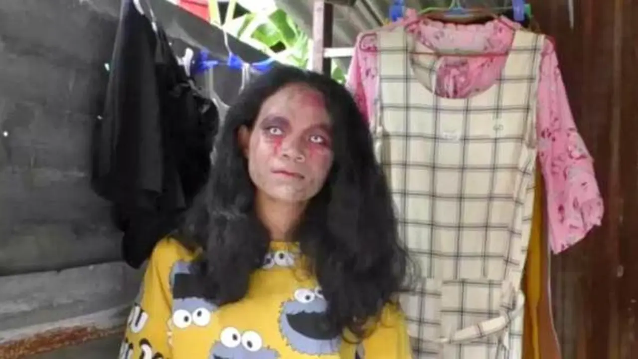 Wanita Ini Berdandan Bak Zombie Demi Jual Baju Online, Kisahnya Viral ...