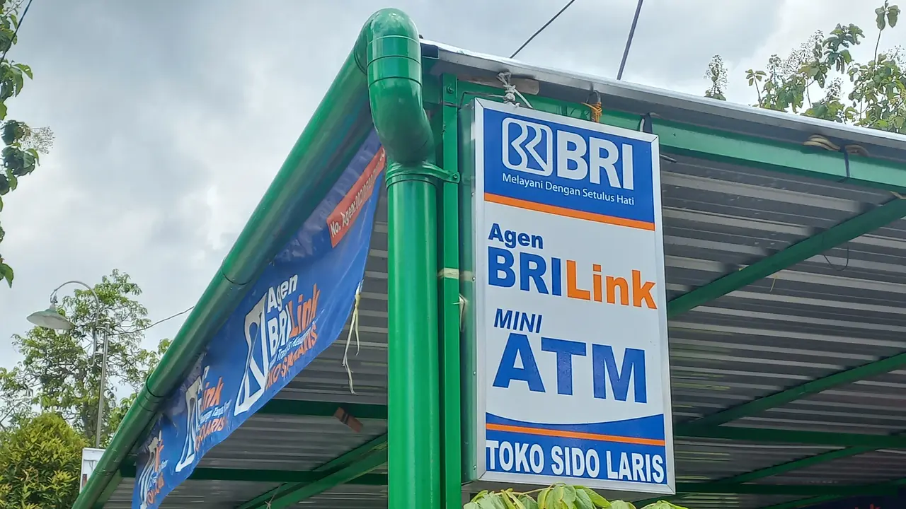 Berhenti Jadi Buruh Demi Buka BRILink, Pasangan di Nglipar Ini Kini ...