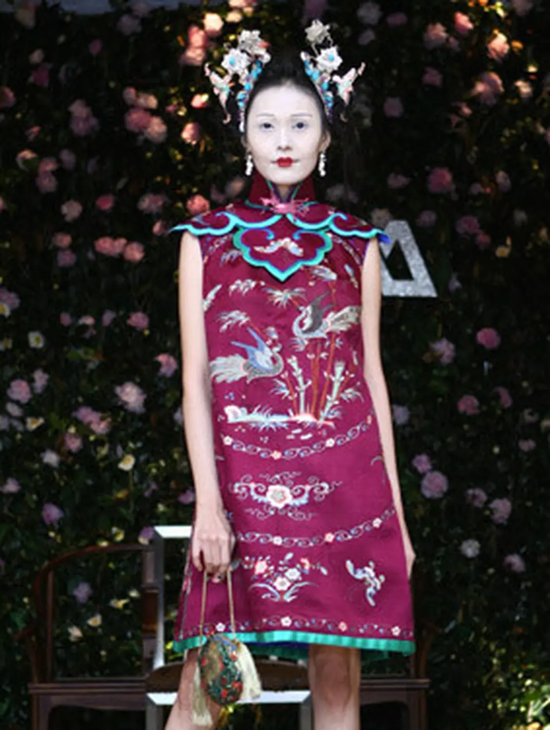 Unexpected Cheongsam by Adrian Gan - Photo Fimela.com