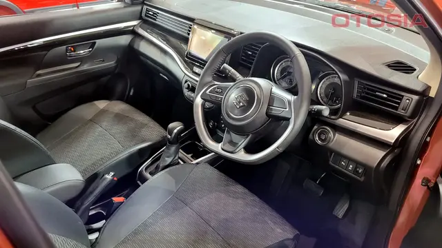Harga Mobil Suzuki XL7: Spesifikasi, Fitur, Kelebihan dan Kekurangannya ...