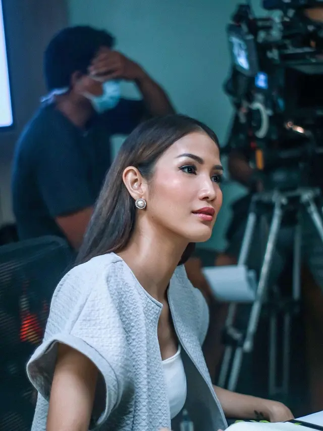 10 Tahun Berlalu, Ini 6 Potret Terbaru Aulia Sarah Pemeran Nada di ...