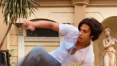 Cara Arya Mohan Isi Waktu Luang di Lokasi Syuting Asmara Gen Z SCTV ...