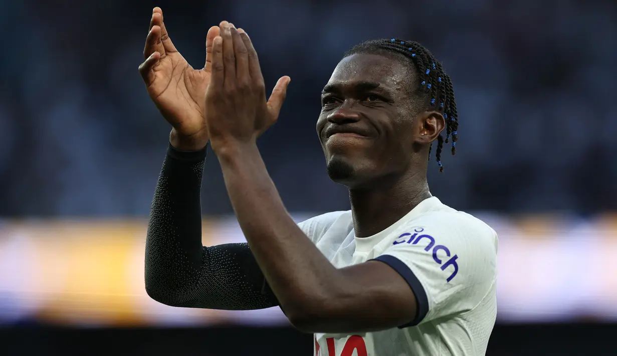 Foto: Deretan 5 Pesepak Bola Mali yang Berkiprah di Premier League ...