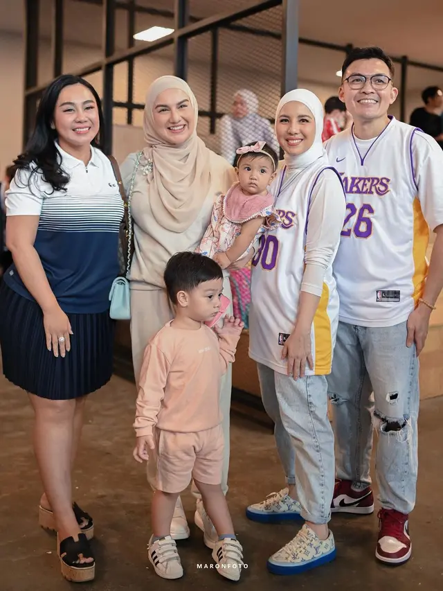 6 Potret Ultah Kalundra Putra Tya Ariestya Bertema Sporty, Jadi Ajang ...