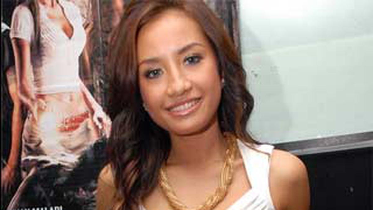 Shinta Bachir Mengaku Si Peneror Bukan Makbul - News Liputan6.com