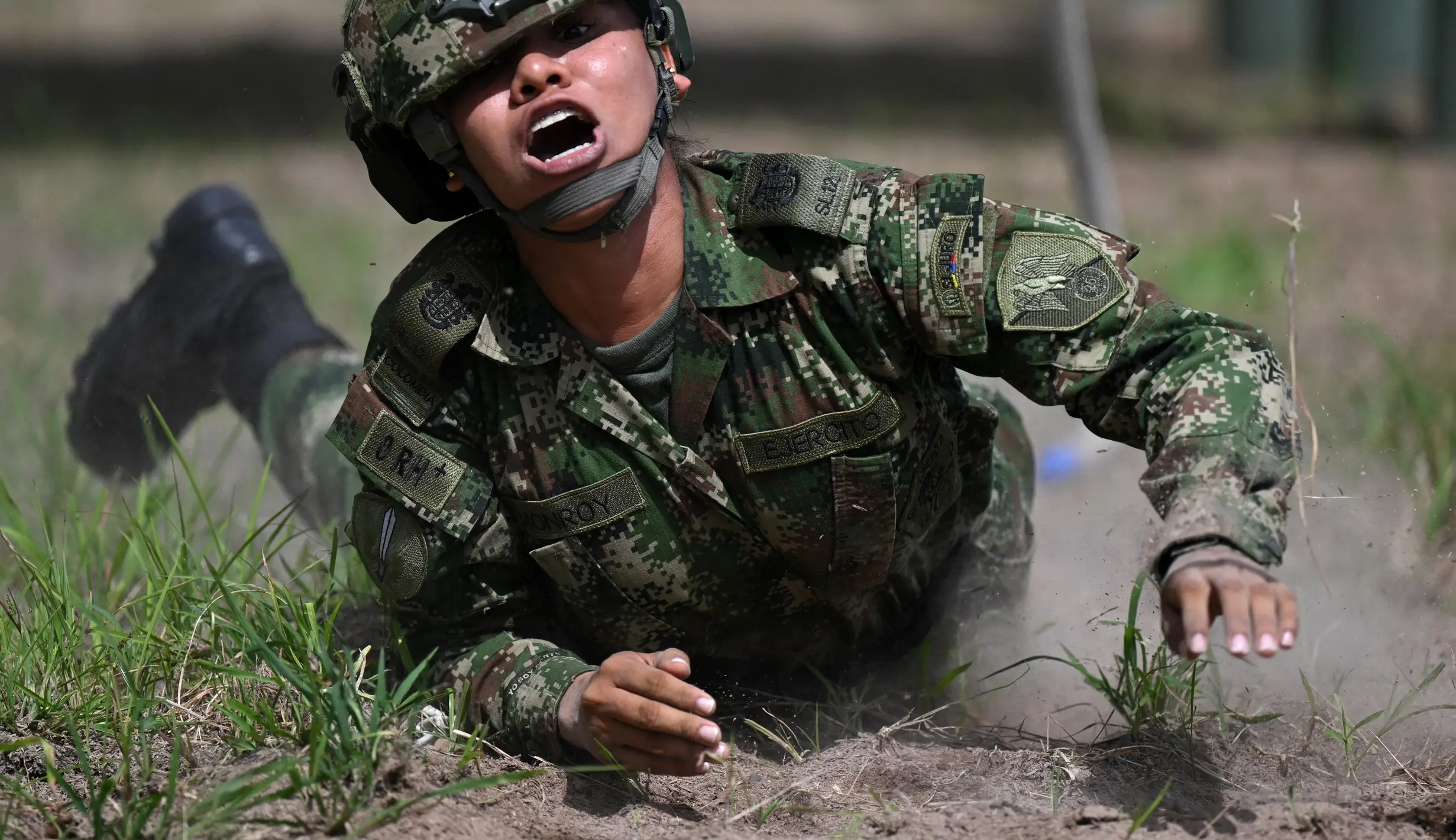 Melihat Tentara Wanita Kolombia Latihan Militer - Foto Liputan6.com