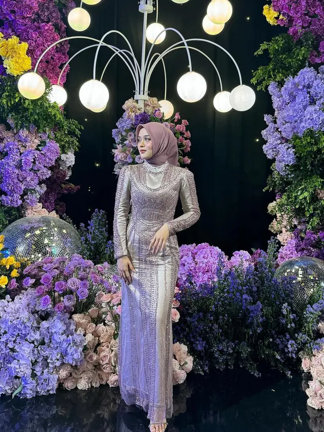 Adu Gaya Putri Delina dan Pacar Sule Santyka Fauziah di Pernikahan Mahalini dan Rizky Febian ...