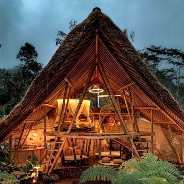 Pesona Glamping Bambu Berdesain Tropis Eksotis di Bali - Lifestyle ...