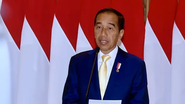 3 Fakta Munculnya Petisi 100 Minta Pemakzulan Jokowi Sebelum Pemilu 2024 - News Liputan6.com