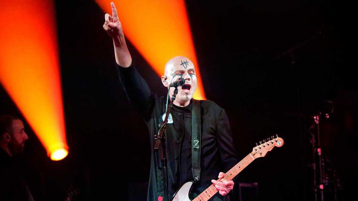 The Smashing Pumpkins Rayakan Peluncuran Album Baru ATUM: A Rock Opera ...