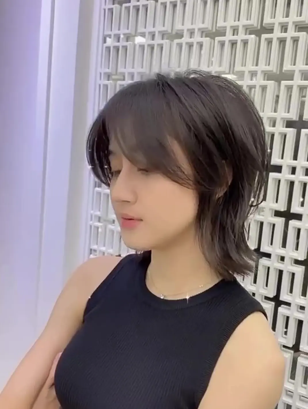 Potret Keisya Levronka dengan Wolf Cut yang Ikonis, Tampilkan Vibe ...