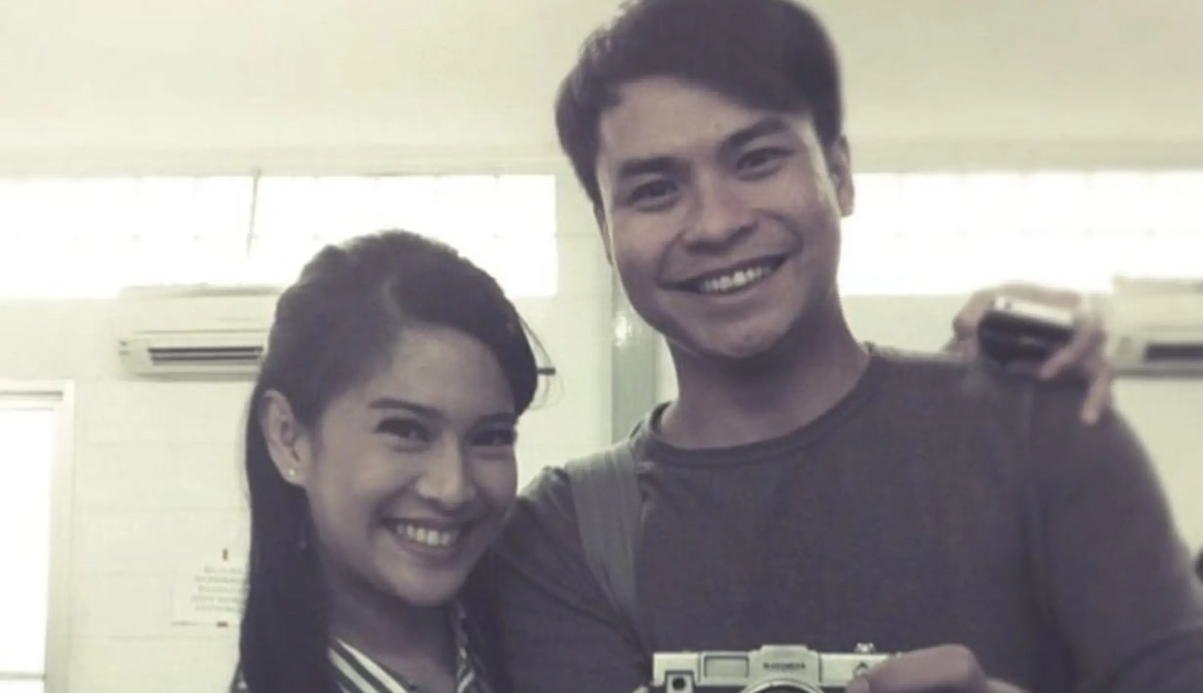 6 Transformasi Dian Sastrowardoyo Bareng MUA Kesayangan, dari Remaja Sudah Cantik Natural ...