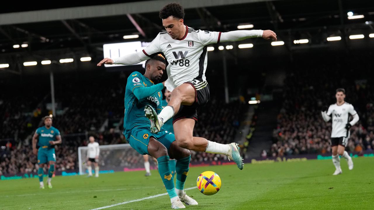 Manchester United Kejar Pemain Fulham Usai Tersadarkan Kelemahan Tim ...