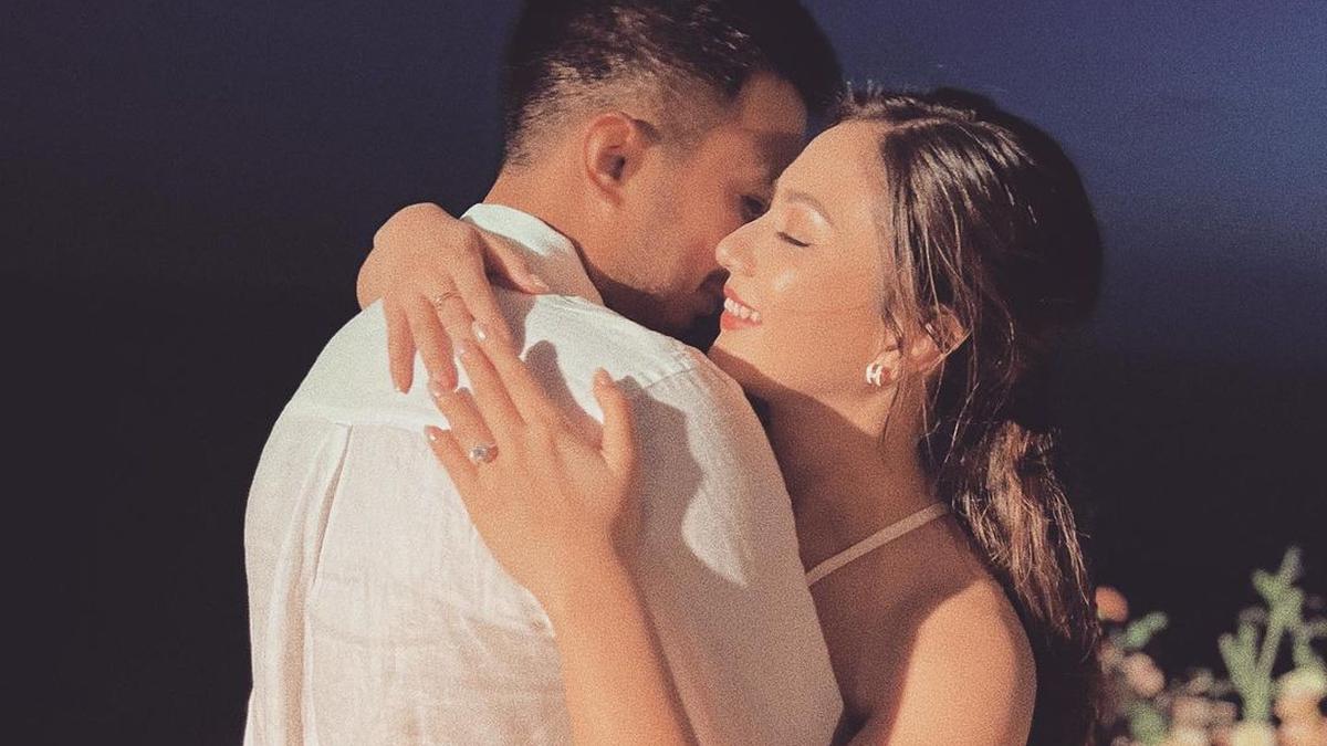 8 Potret Mesra Jessica Mila dan Yakup Hasibuan, dari Go Public sampai Lamaran Romantis ...