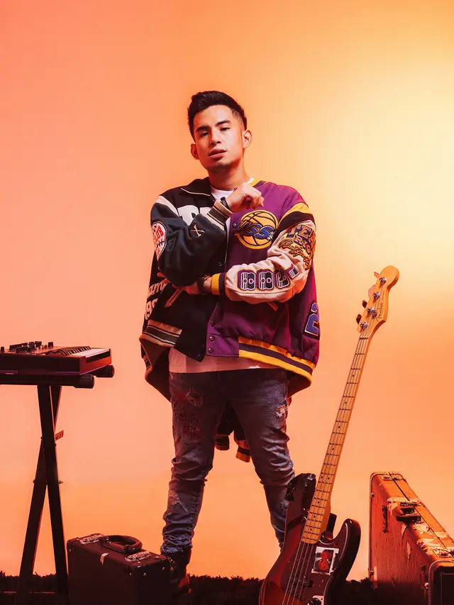 Cerai dari Rachel Vennya, Okin Rilis Single Bersama Melangkah sebagai ...