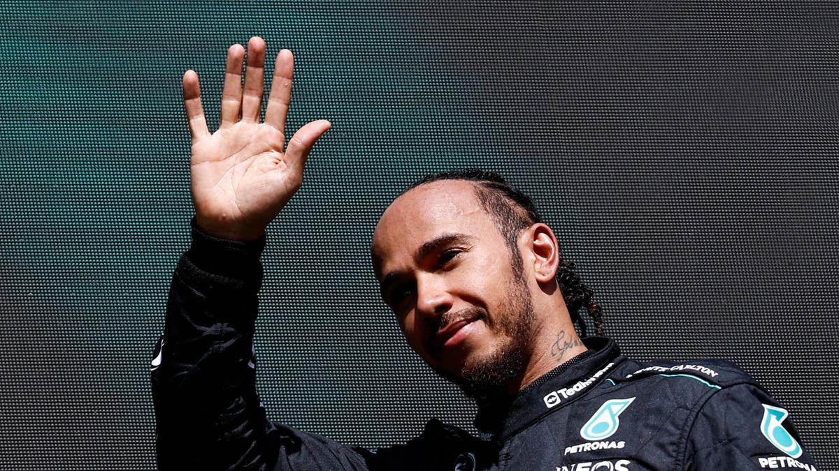 Profil Lewis Hamilton, Juara Dunia Tujuh Kali Formula 1 yang Resmi ...
