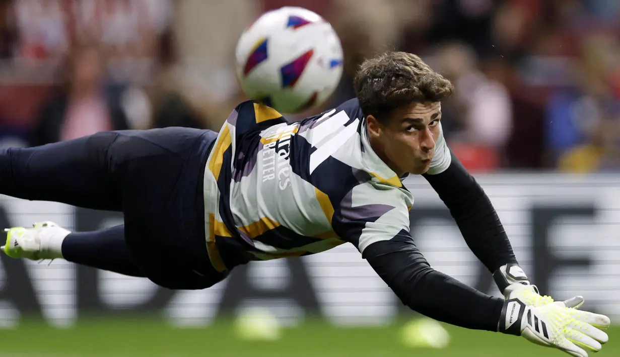 Foto: Nick Pope Cedera, Pangeran Arab Pilih David De Gea atau Deretan ...