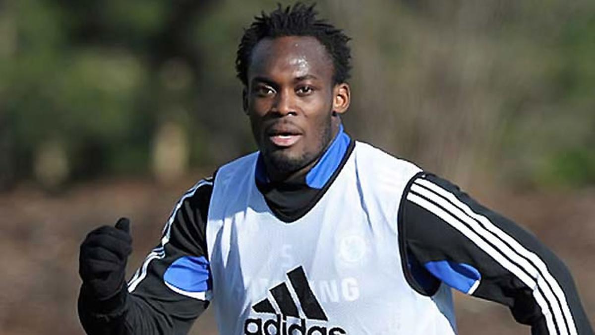 Chelsea Tak Bawa Essien ke Liga Champions - Bola Liputan6.com