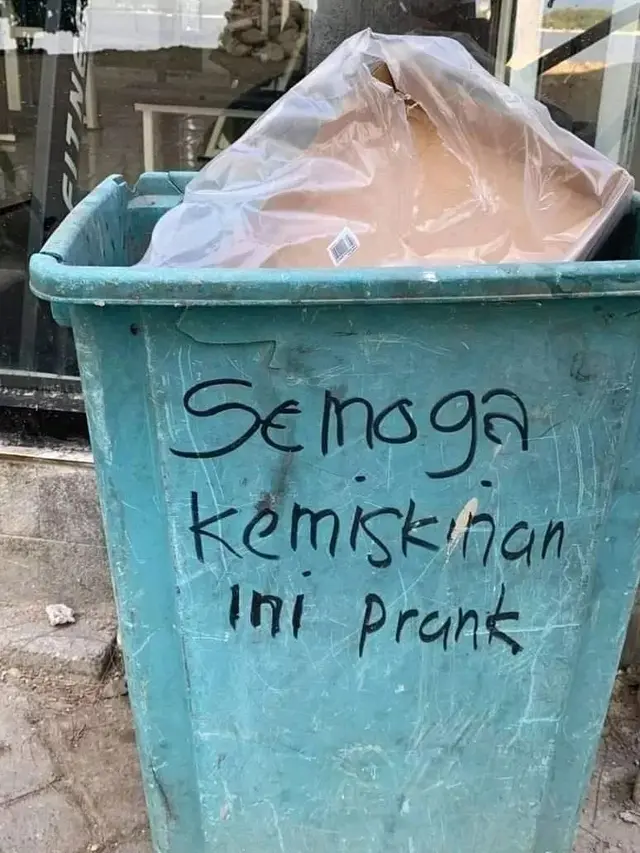 6 Potret Tulisan Lucu di Tempat Sampah Ini Bikin Senyum Tipis - Hot ...