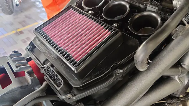 Ini Bahayanya Mencuci Filter Udara Motor - Otomotif Liputan6.com