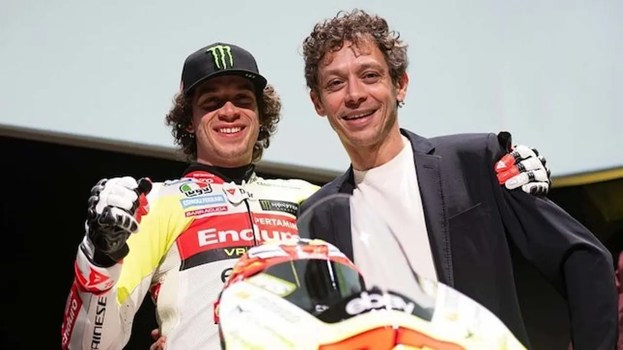 Marco Bezzecchi Valentino Rossi