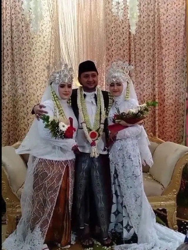 Viral Pria Nikahi Dua Wanita Sekaligus, Curi Perhatian Netizen - Hot Liputan6.com