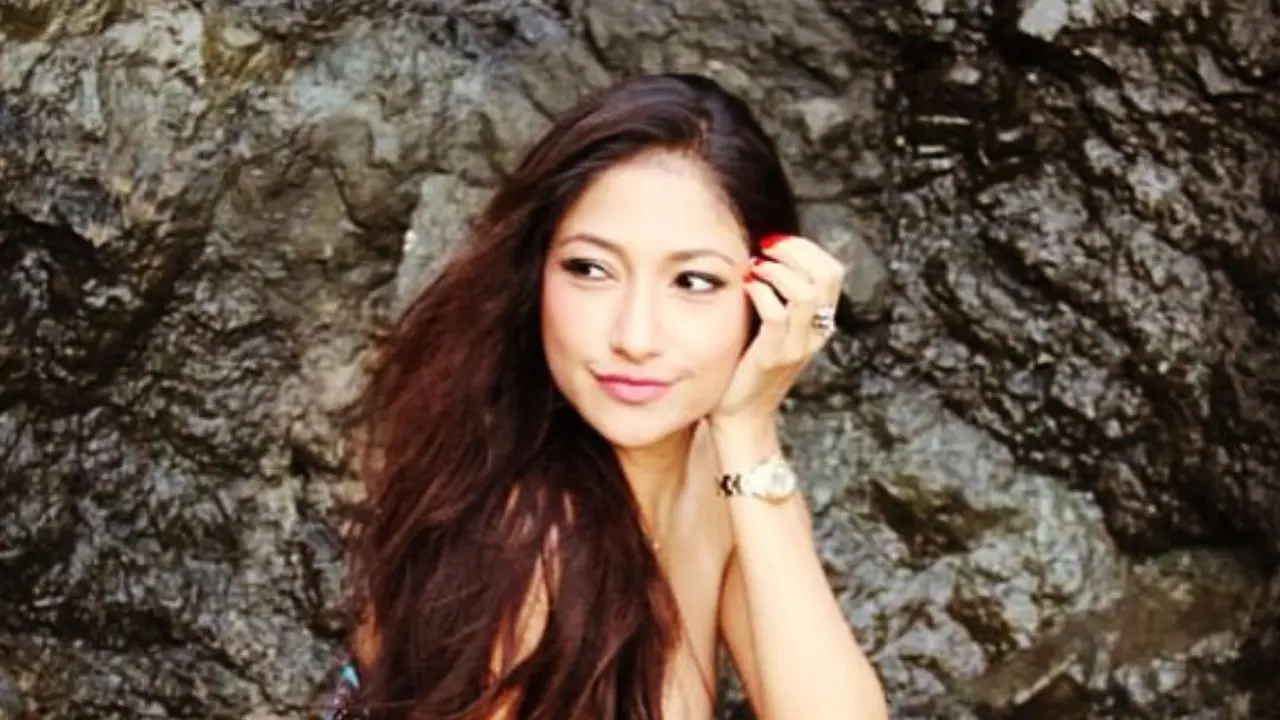 6 Fakta Tentang Rahma Azhari yang Baru Saja Dinikahi Paris Chong di Los ...