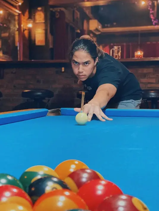 FOTO: Menang Tinju Lawan Winson Reynaldi, Ini Deretan Olahraga El Rumi ...