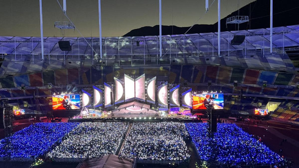Konser BTS Yet To Come In Busan Tembus Hingga 20 Juta Penonton