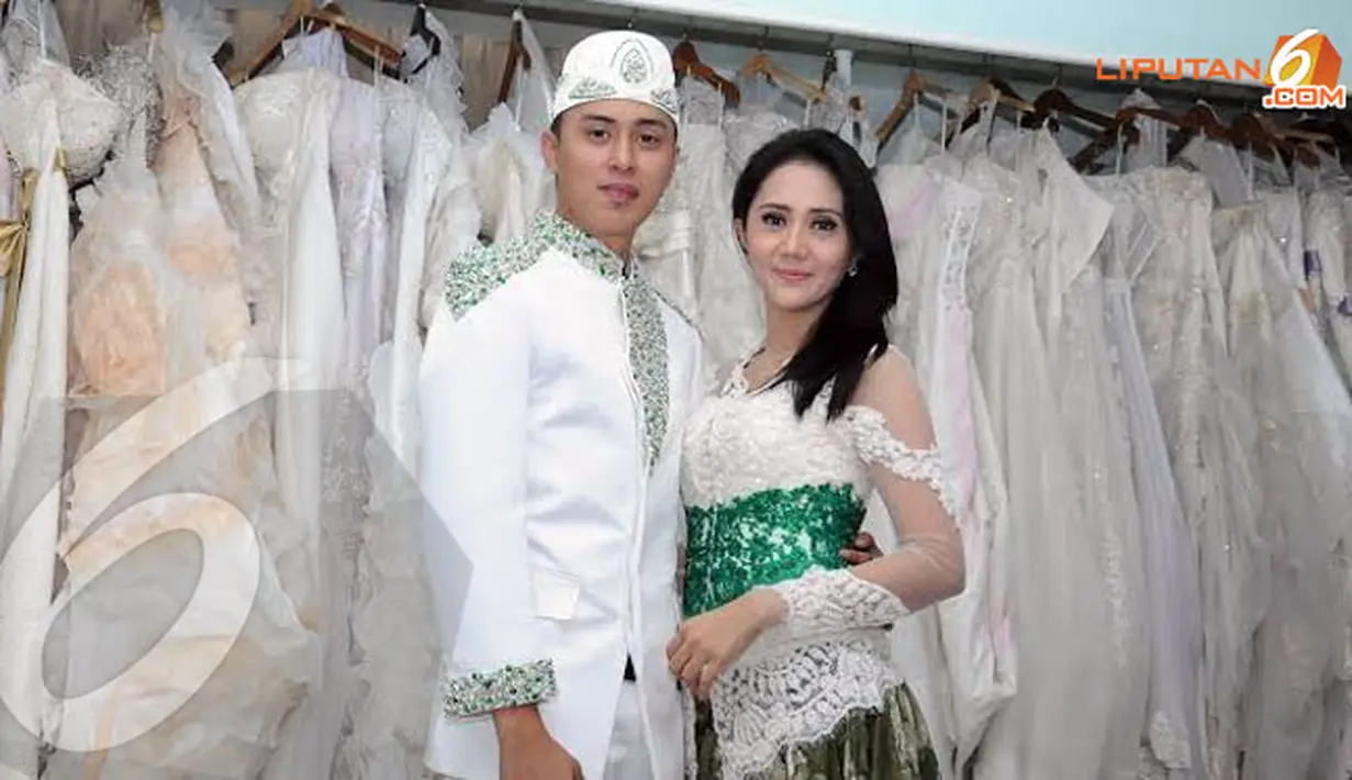 [FOTO] Ini Baju Pengantin Yang Akan Dipakai Aida Zaskia - Foto Liputan6.com