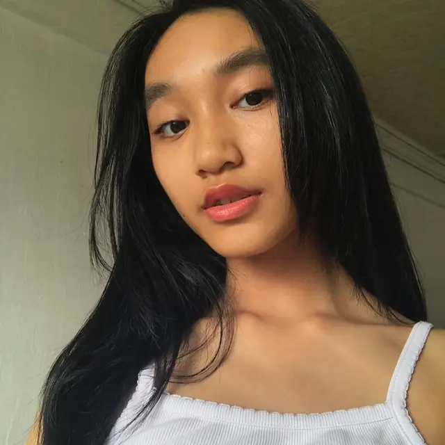 Diundang Petinggi Charles & Keith, Ini 6 Potret Zoe Gabriel Remaja ...