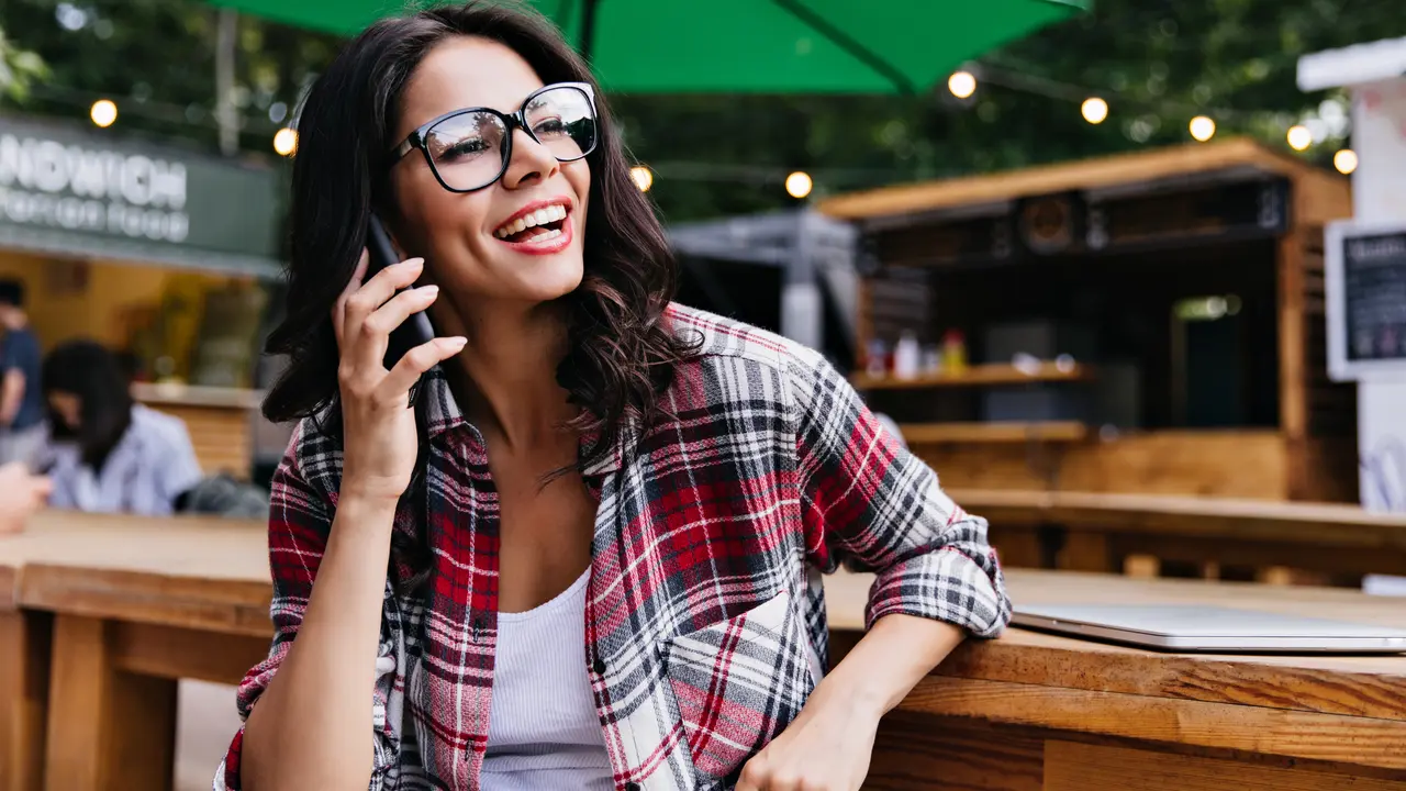 8 Tips Menjadi Lebih Menarik di Mata Orang Lain, Cantik Tak Sebatas Fisik Saja - Hot Liputan6.com