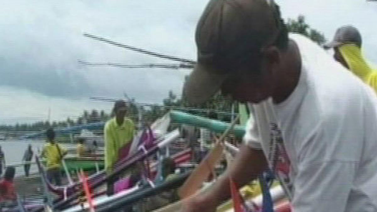 [VIDEO] Balap Perahu Layar Sambut Tahun Baru - News Liputan6.com