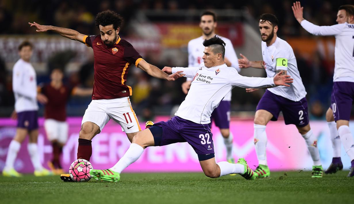 Menang 4-1 Atas Fiorentina, AS Roma ke 3 Besar - Foto Bola.com