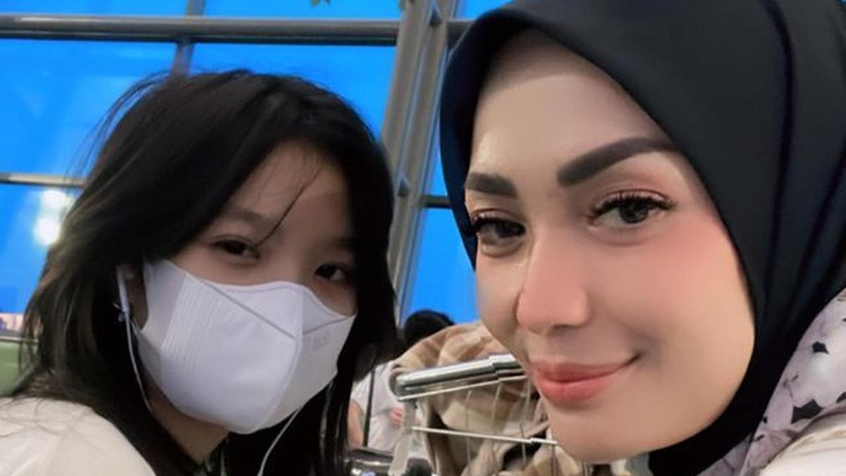 Lama Menghilang dari Layar Kaca, Potret Terbaru Imel Putri Cahyati ...