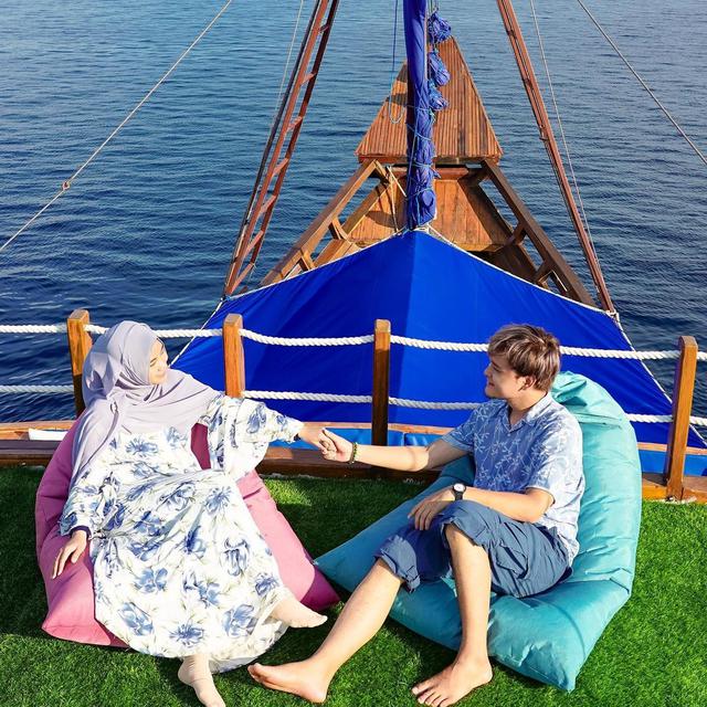 6 Potret Liburan Anisa Rahma dan Anandito Dwis di Labuan Bajo, Romantis ...