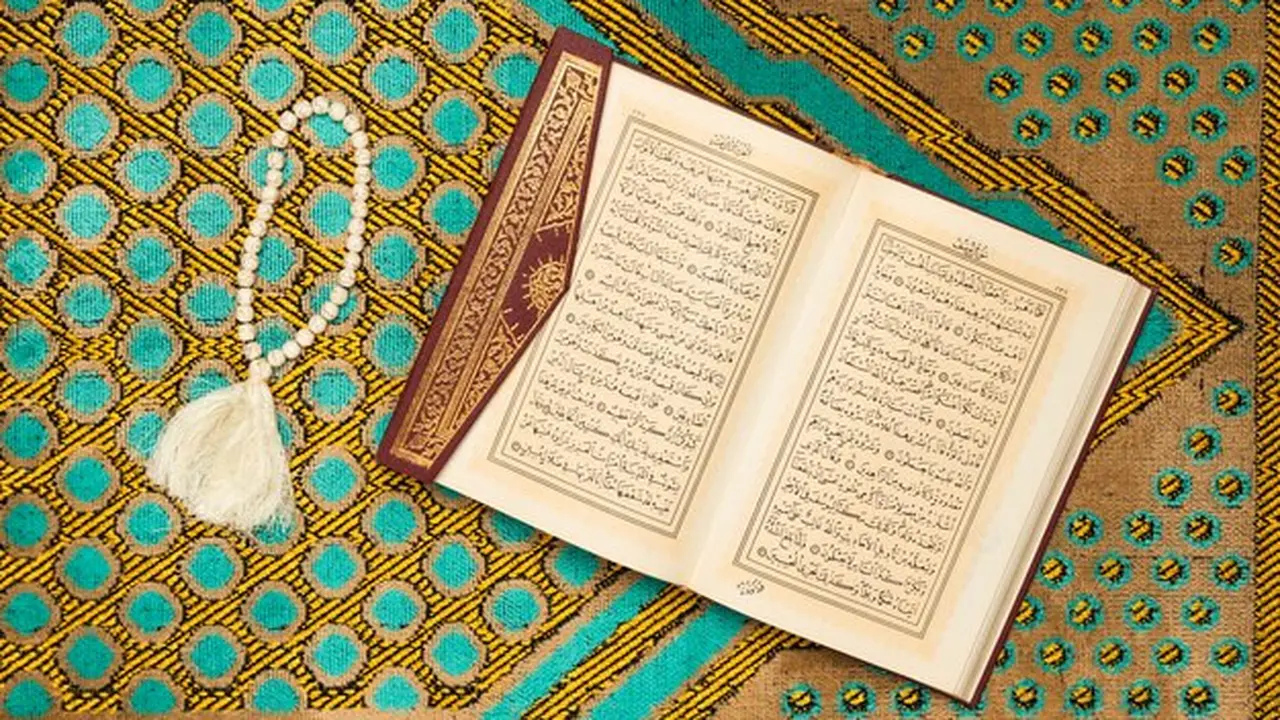 Pengertian Fathatain dalam Al-Qur’an, Ketahui Cara Baca dan Jenis ...