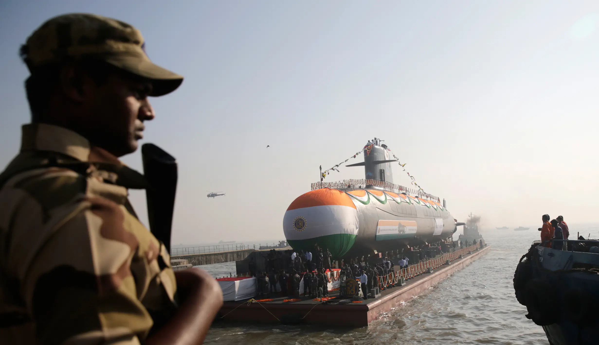FOTO: India Luncurkan Kapal Selam Kelas Ketiga Scorpene Karanj - Foto ...