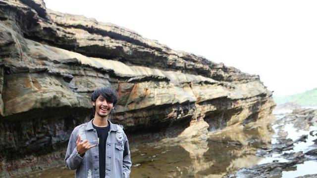 16 Tahun Berlalu, Ini Potret Terbaru 7 Pemain Sinetron Eneng dan Kaos ...