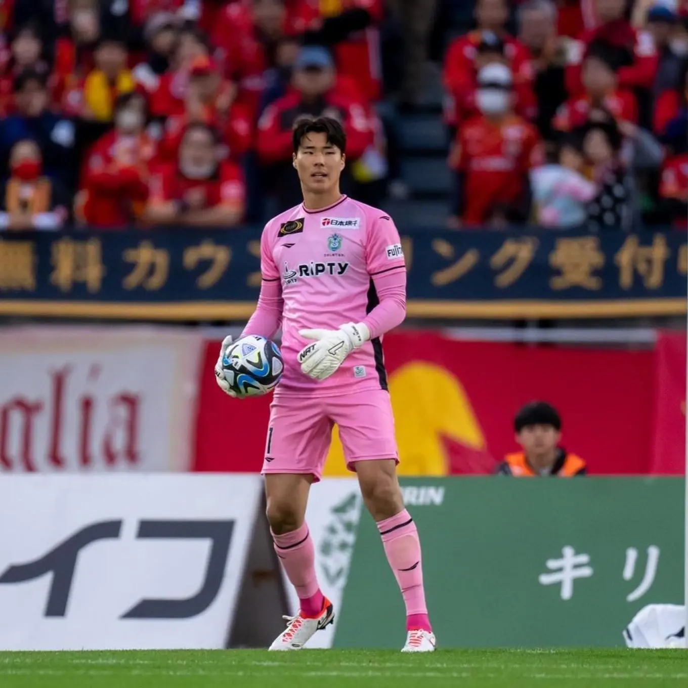 Mengenal Atlet Song Bum Keun Kekasih Lee Mi Joo Eks Lovelyz, Lihat ...