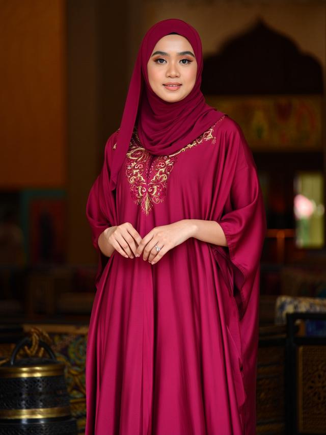 10 Model Gamis untuk Bahu Lebar yang Lagi Tren di 2025, Nyaman Dipakai ...