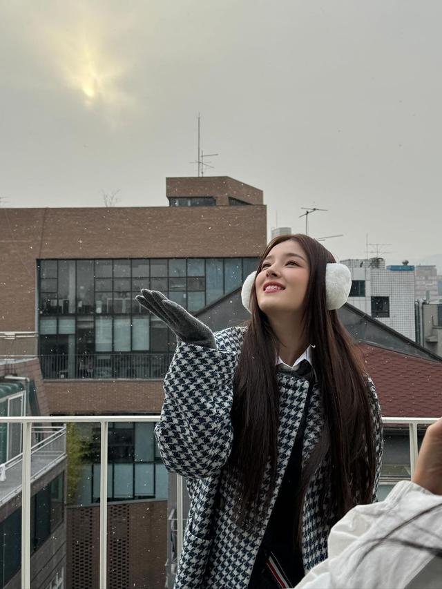 Profil dan Agama Nancy Jewel, Mantan Member Momoland yang Menjadi Perempuan Tercantik di Dunia ...